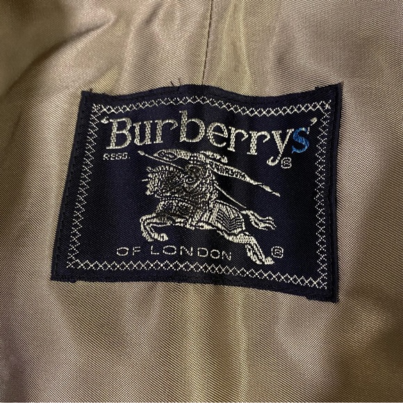 Burberry | Jackets & Coats | Vintage Burberrys Nova Check Lined Trench ...